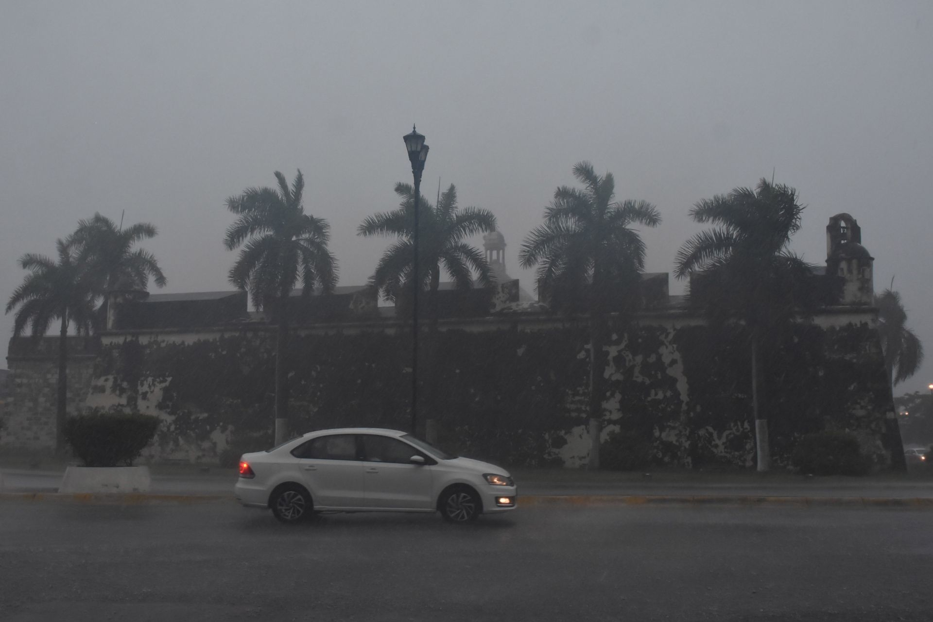 Lisa se Debilita a Tormenta Tropical en Belice | N+